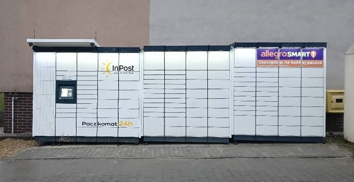 Parcel Locker RSL49M Objazdowa 17 Ruda Śląska | InPost