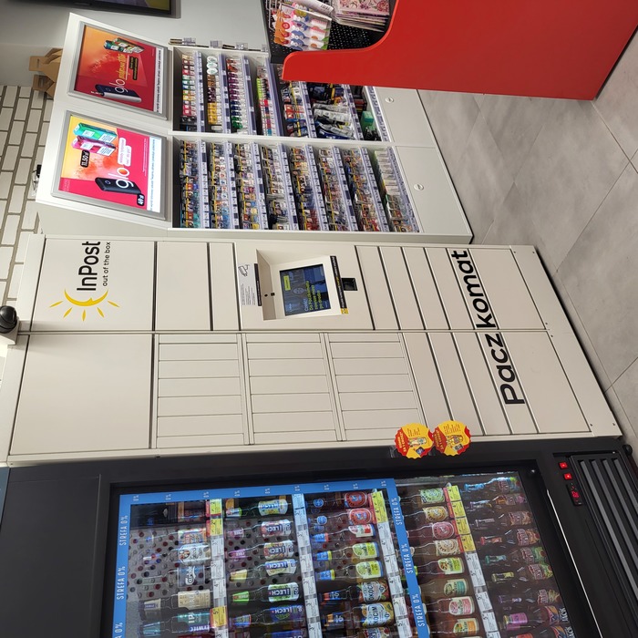 Paczkomat WAW02HP Aleja Komisji Narodowej 19 Warszawa | InPost